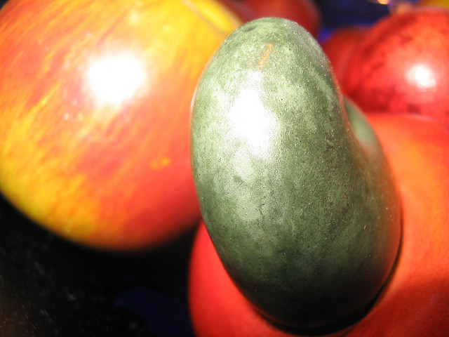 Raw Food Flowers: "Luna de anacardo, árbol dulce de cajú..."