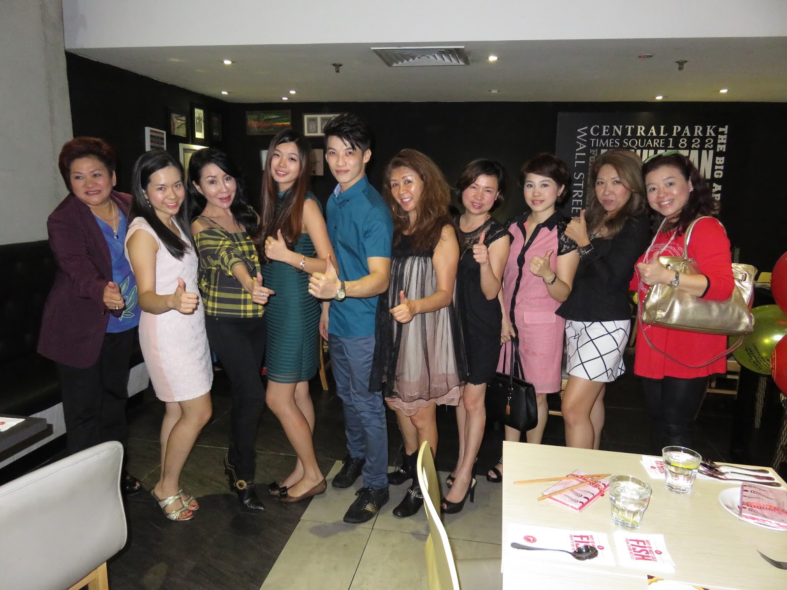 Kee Hua Chee Live!: ZACK HONG OPENS 4TH OUTLET OF BEST-SELLING ...