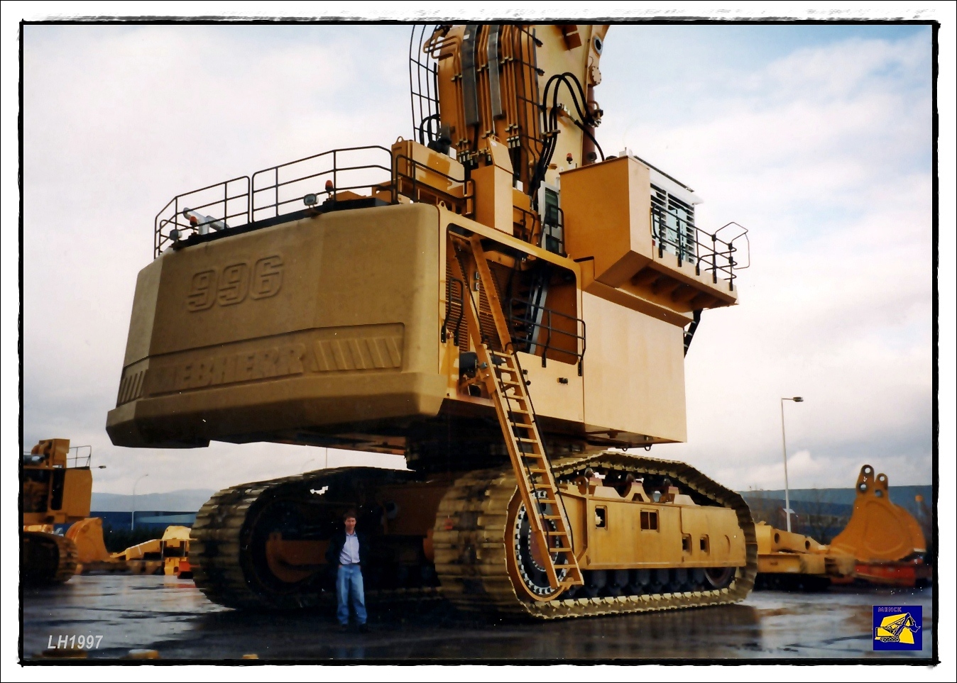 Bagger Galerie Construction Machines: LIEBHERR R996 Hydraulikbagger ...