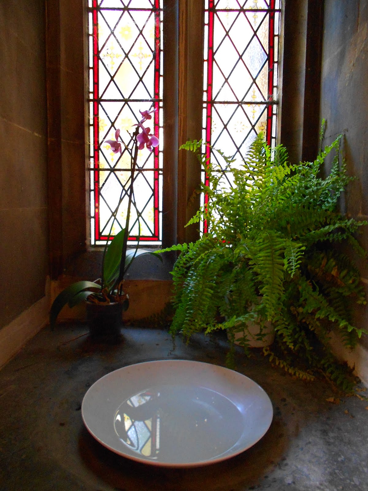 Making the Invisible Visible: European churches