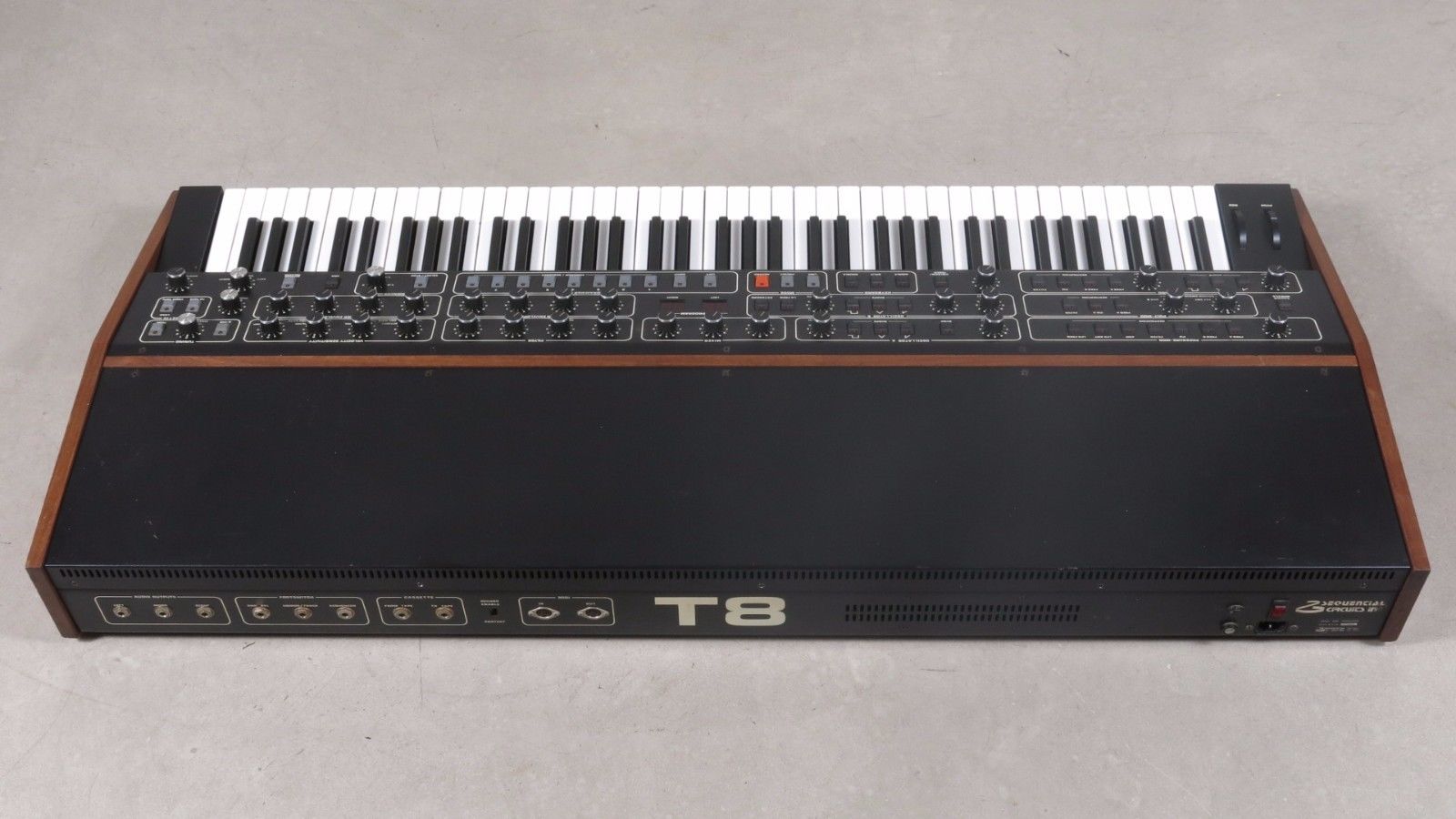 MATRIXSYNTH: Sequential Circuits Prophet T8 SN 000465