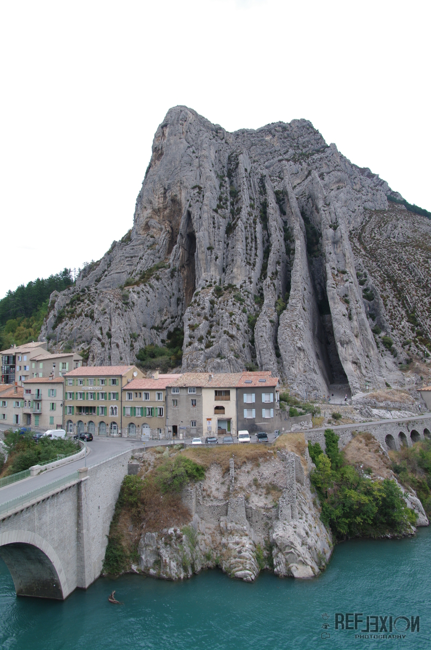 Reflexion Photography: Sisteron, Provence, France