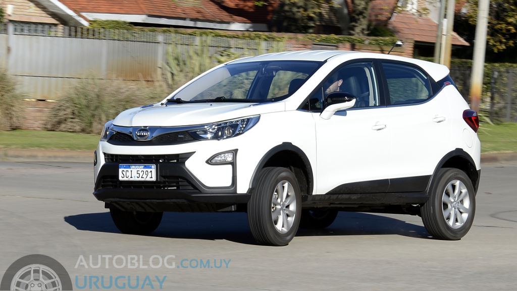 Prueba: BYD S1 1.5 GL-i M/T : Autoblog Uruguay | Autoblog.com.uy