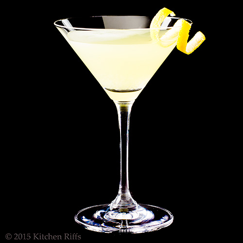 Kitchen Riffs: The White Lady Cocktail