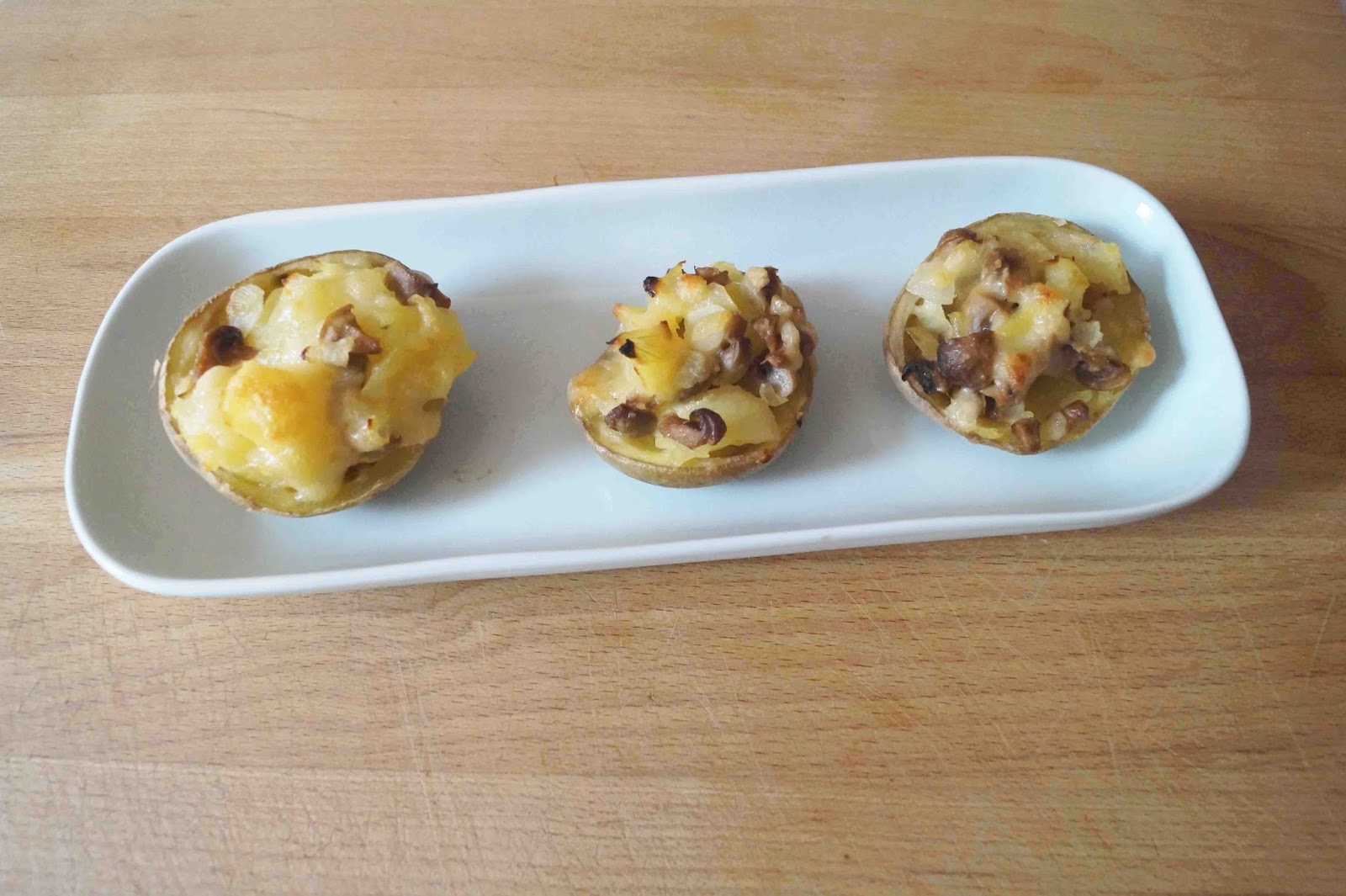 Patatas rellenas / Stuffed potatoes - The Crafty Room
