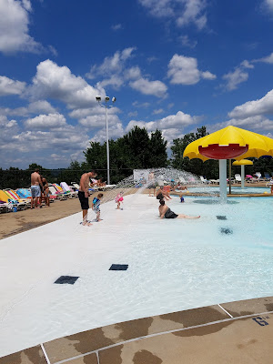 Play St. Louis: RiverChase YMCA of Fenton Outdoor Pool, Fenton