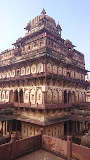 Trip to Datia Palace(Govind Mahal), Datia, Madhya Pradesh - Enigmatic India