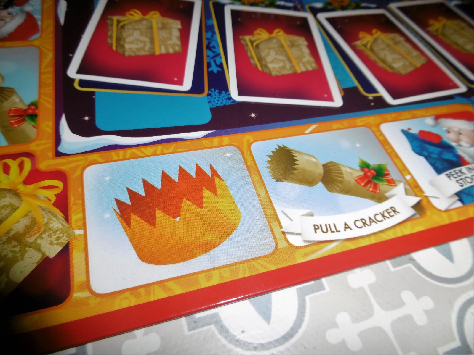 Madhouse Family Reviews: The Very Merry Christmas Game review