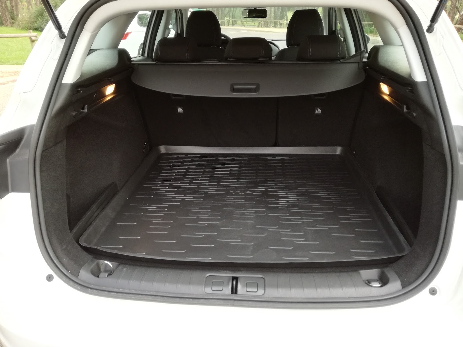 PRUEBA A FONDO: FIAT TIPO SW 1.4 95 CV EASY ¿DE VERDAD TIENE LA MEJOR ...