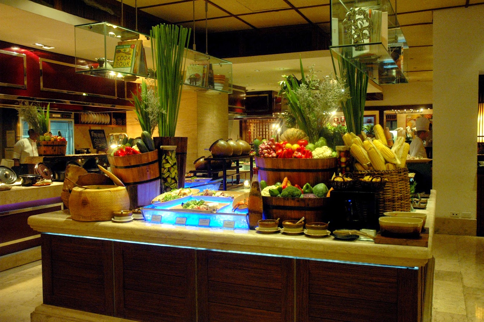 DUDE FOR FOOD: The World on Your Plate at The Peninsula Manila's Escolta