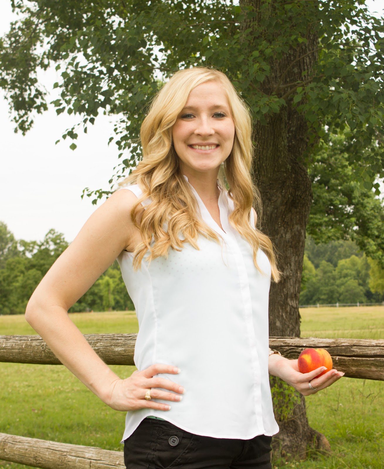 Crystal Barnhill Photography: Kyle & Kristen {Pregnancy Reveal}