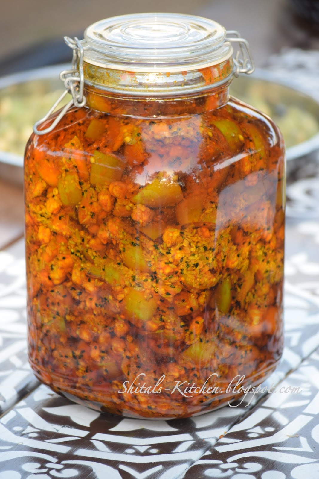 Shital's-Kitchen: Punjabi Raw Mango Pickle