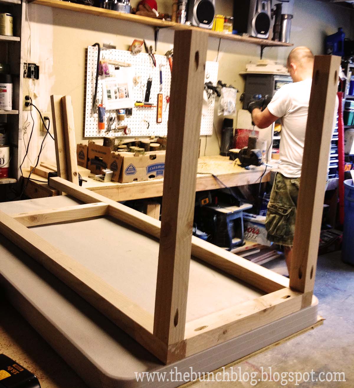 the bunch- handcrafted.stylishly: Photo Storage Cabinet and Print Display