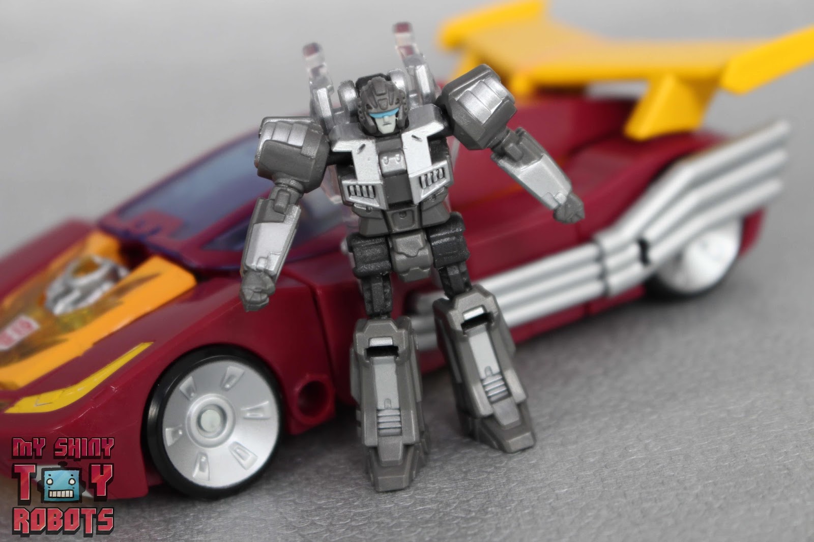 My Shiny Toy Robots: Toybox REVIEW: Transformers Legends LG-45 ...