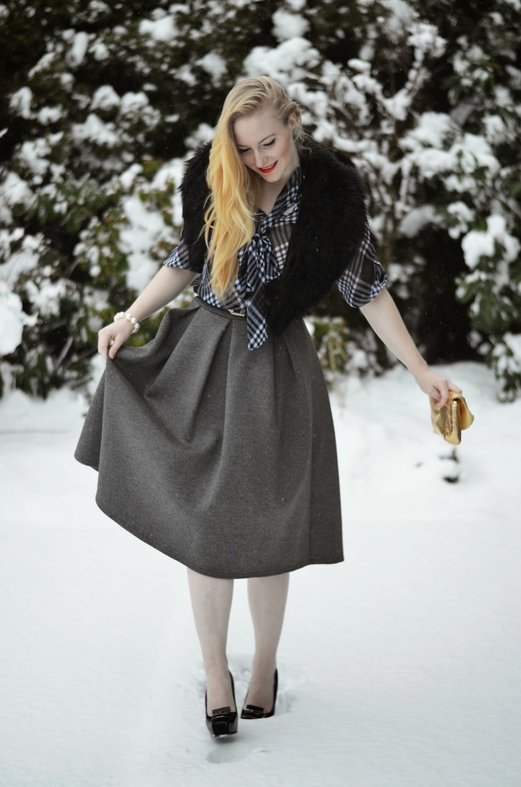 Vancouver Vogue: Look of the Week: Retro Chic in the Trendy Midi Skirt