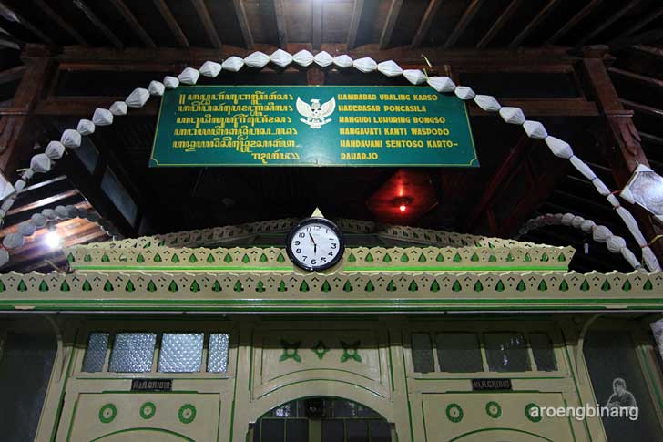 Populer Tulisan Do Rong Pada Pintu, Gambar Pintu