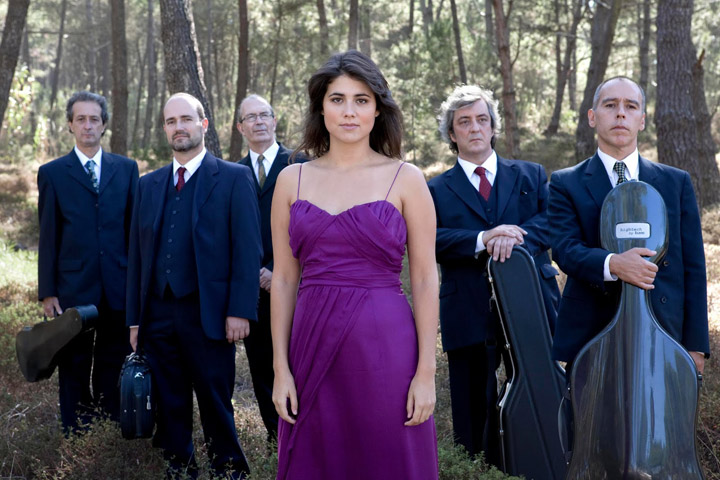 Notas Musicais: Madredeus revive essência de sua discografia com voz de ...