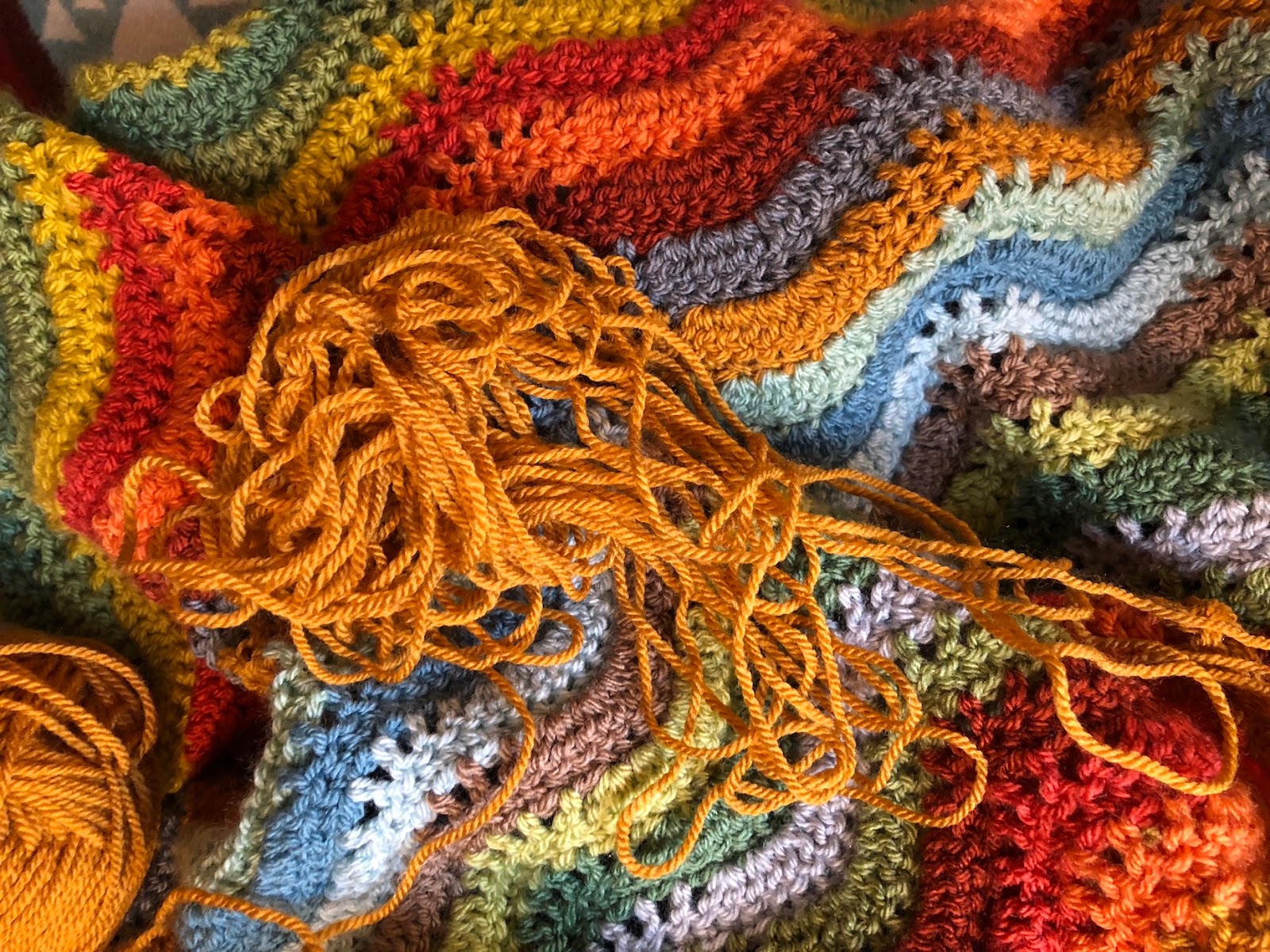 Teresa Kasner: Yarn Snarl, Eggs and Buddy