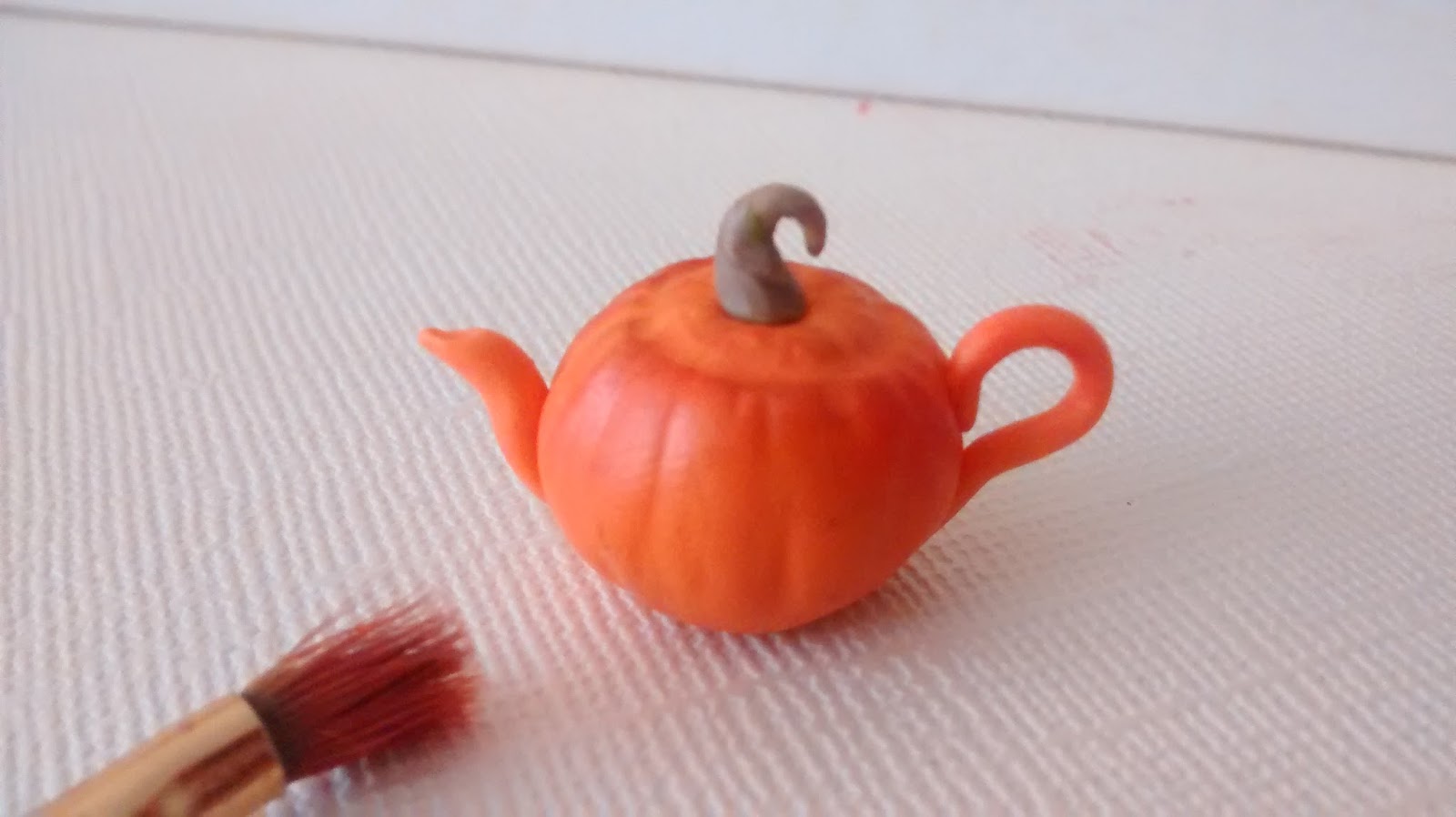 My Miniature World: Autumn Pumpkin Tea Pot - Tutorial
