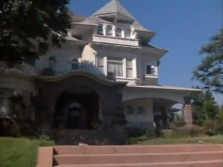 The Location Scout: Walk Like A Man (1987)