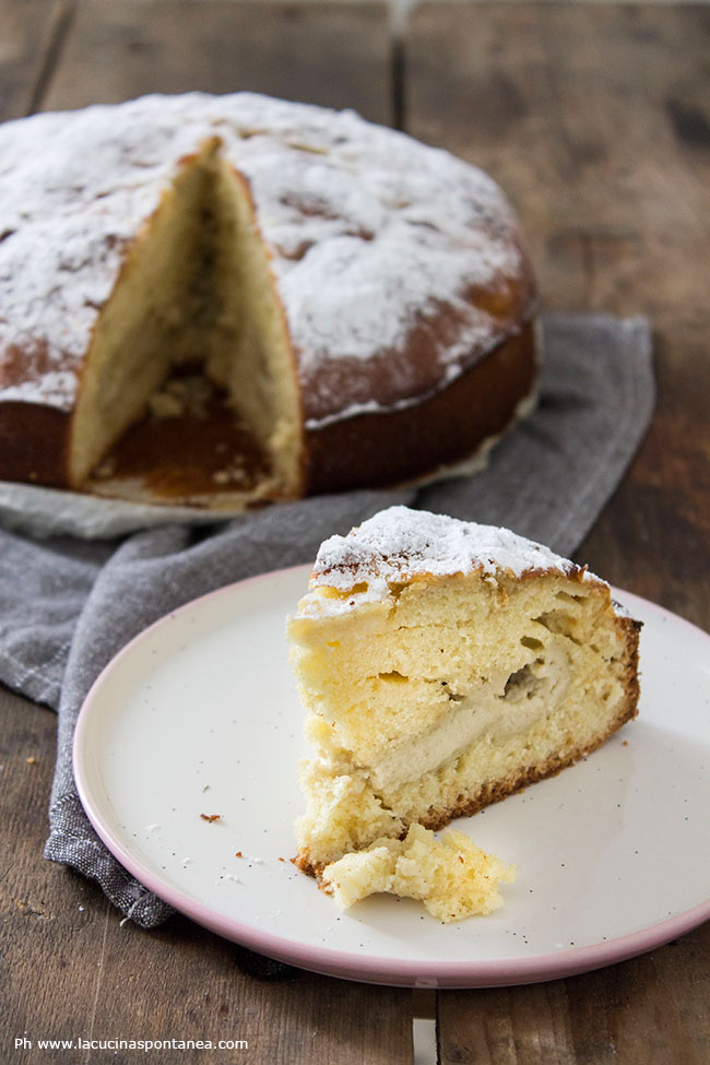 Torta con la crema dentro - La cucina spontanea - ricette, fotografie e ...