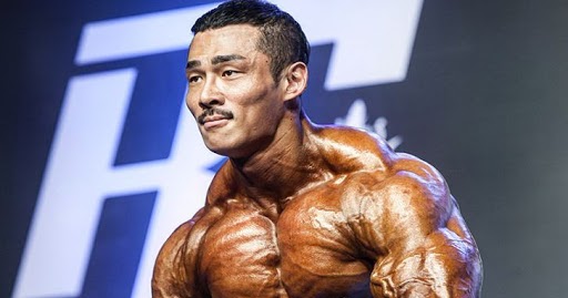 world bodybuilders pictures: south korea beefy bodybuilder Nam Eun Cho