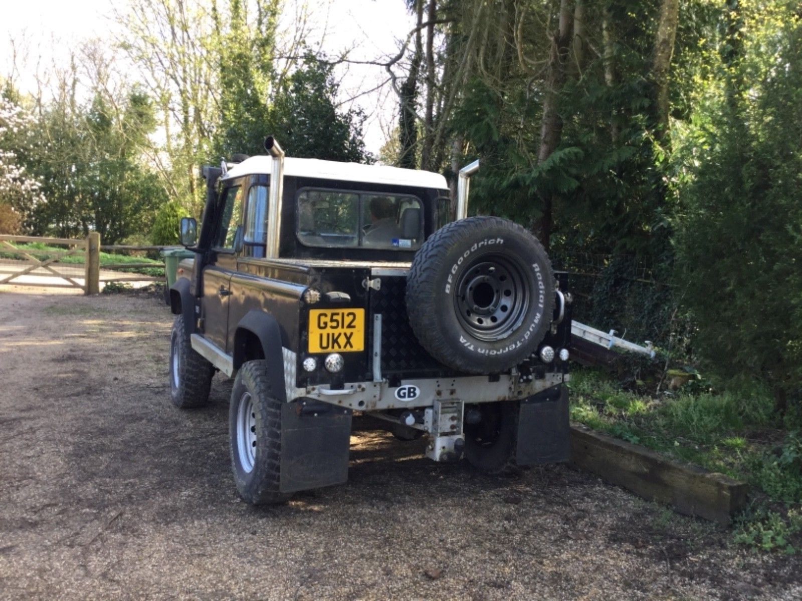 Landrover Defender: Land Rover Defender 90. 1990