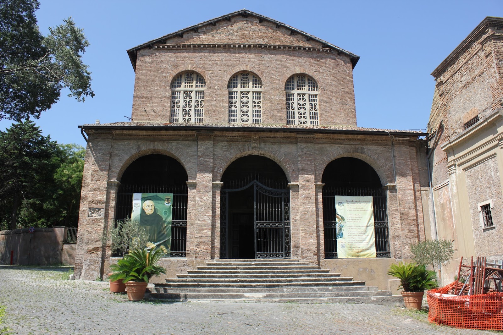 johncristiani: ROMA - CHIESE DELL'AVENTINO E DEL RIONE RIPA
