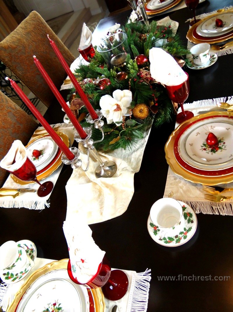 The Nest at Finch Rest: Christmas Dinner Tablescape
