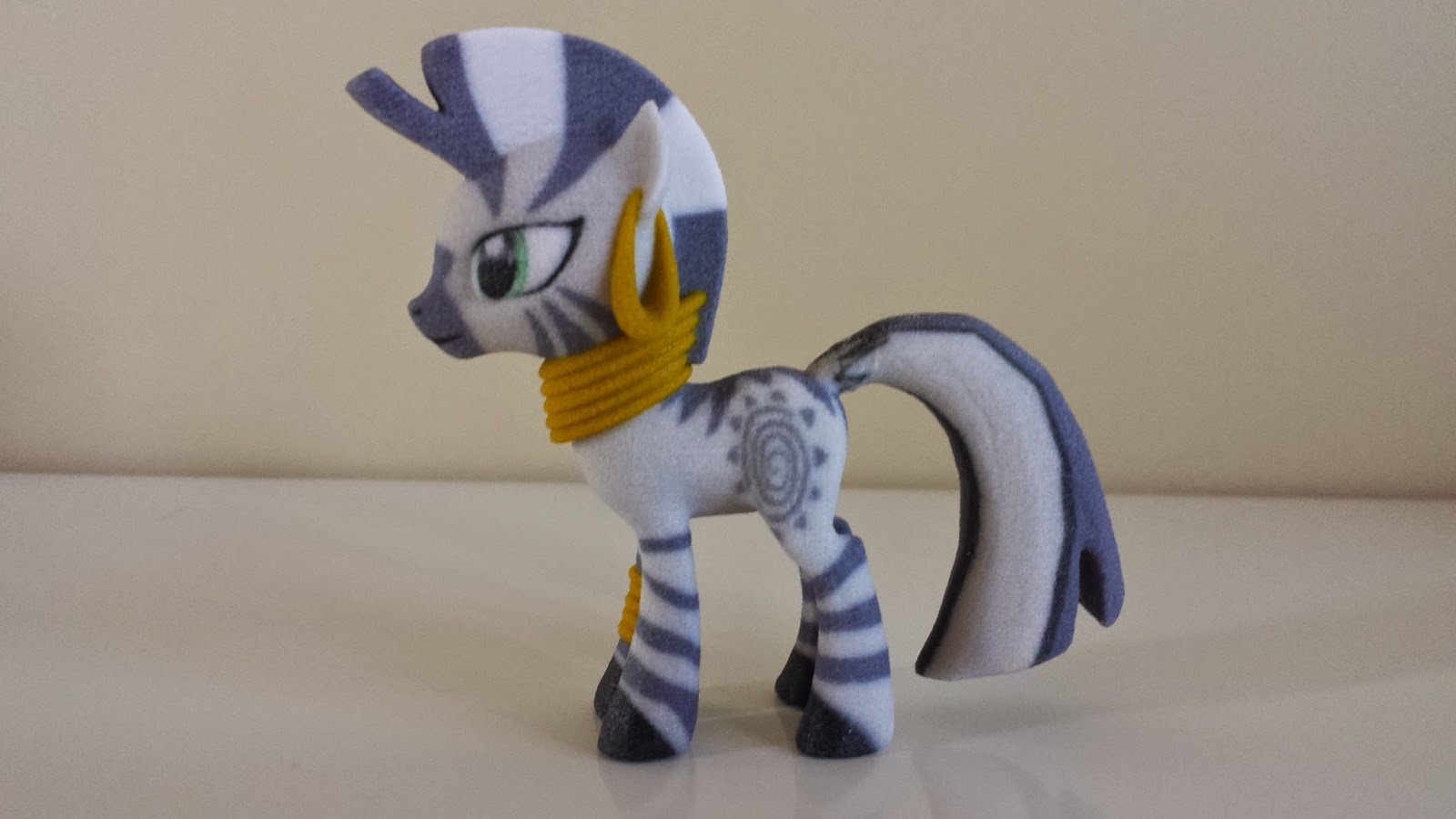 Equestria Daily - MLP Stuff!: Review: Super Fan Art Full Color ...