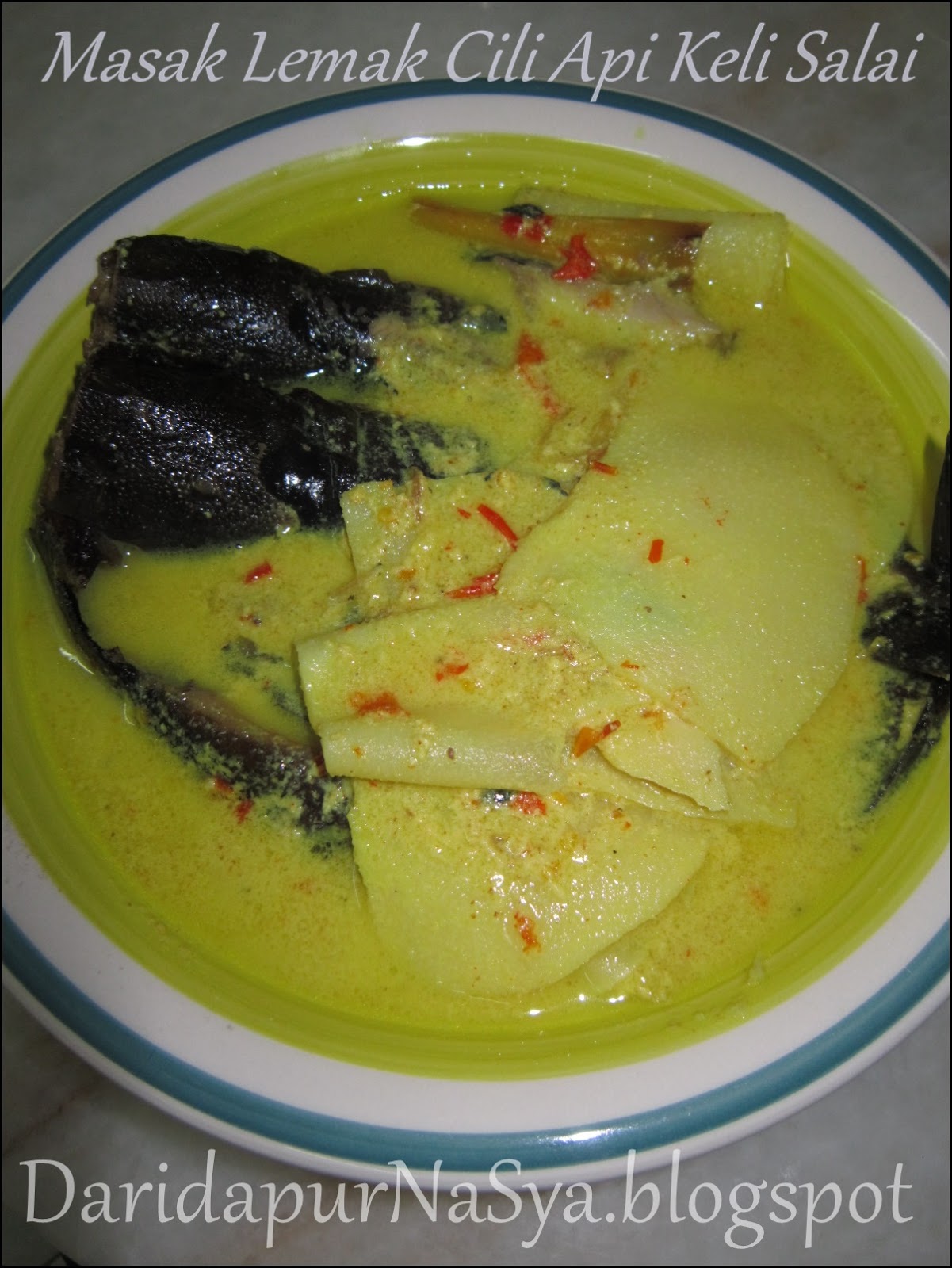 Dari Dapur NaSya: Masak Lemak Cili Api Keli Salai Bersama Rebung