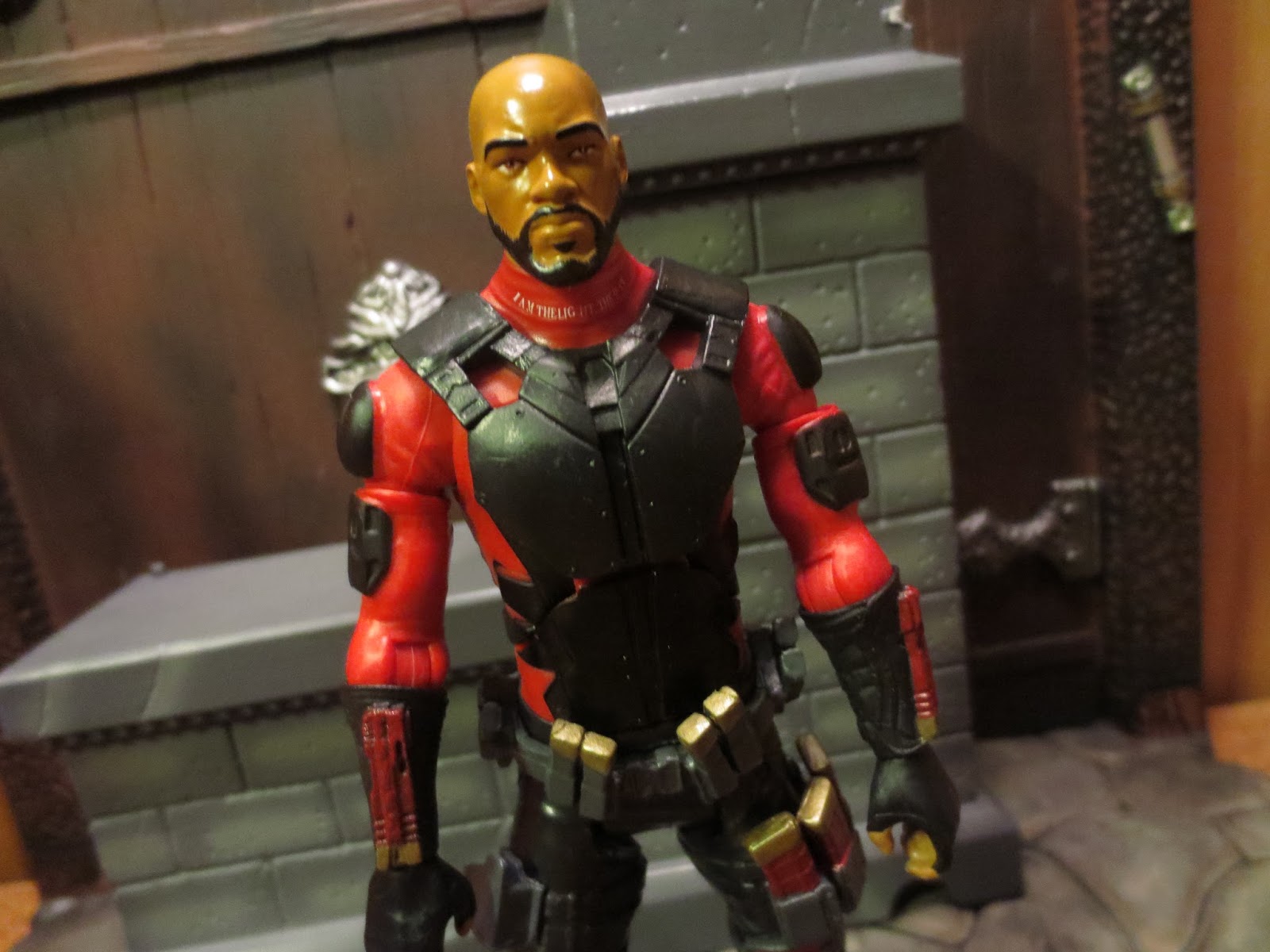 Action Figure Barbecue: Action Figure Review: Deadshot from DC Comics ...