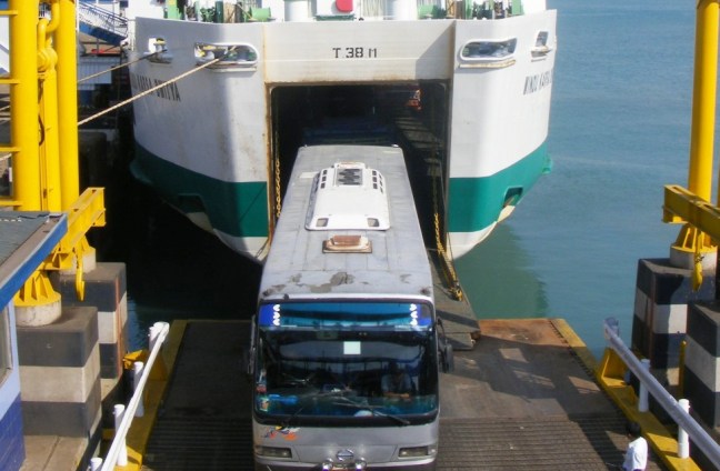 Transportasi Bandara: Bus Damri Bandara Soekarno Hatta Sekarang Sampai ...