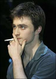 Justin Bieber 2013: Daniel Radcliffe smokes cigarettes in non-smoking ...