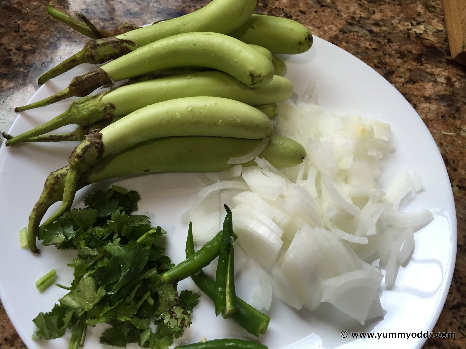 Yum! Yum! Yum!: Gutti Podugu Vankaya Vepudu ~ Green Eggplant Stir Fry