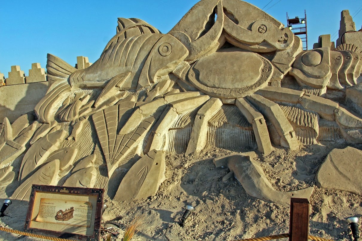 the viewing deck: Remal Sand Sculpture Festival in Kuwait