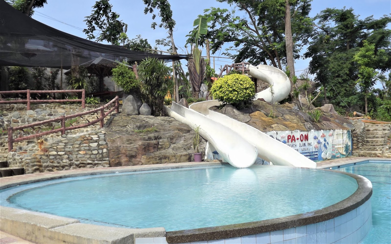mybeautifulILOILO: Summertime is Pool-Hopping Time in lloilo
