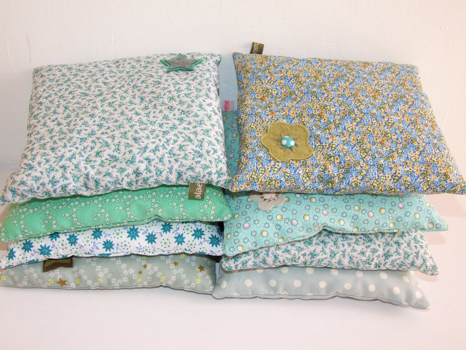 mini coussins... [nouveauté]