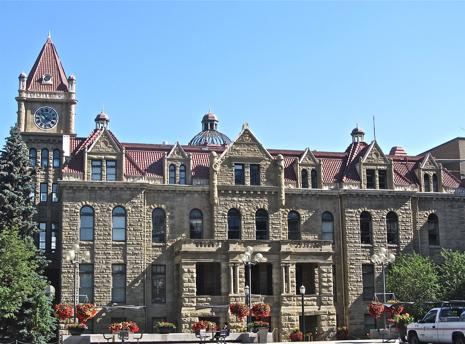 "CALGARY STAMPEDE TRIP": "CALGARY MUNICIPAL BUILDING"