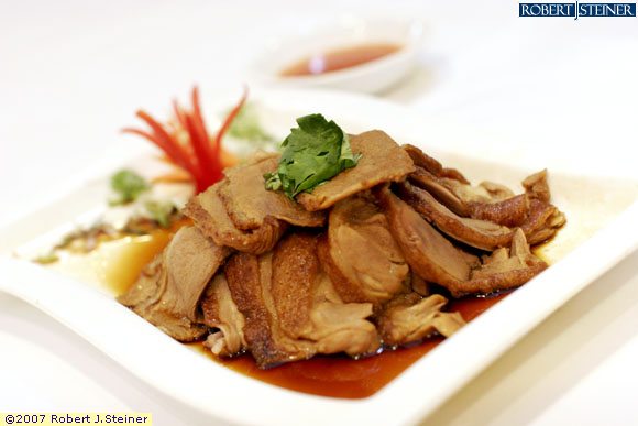 Titere con Bonete: FOOD...What is it good for? Absolutely Everything!