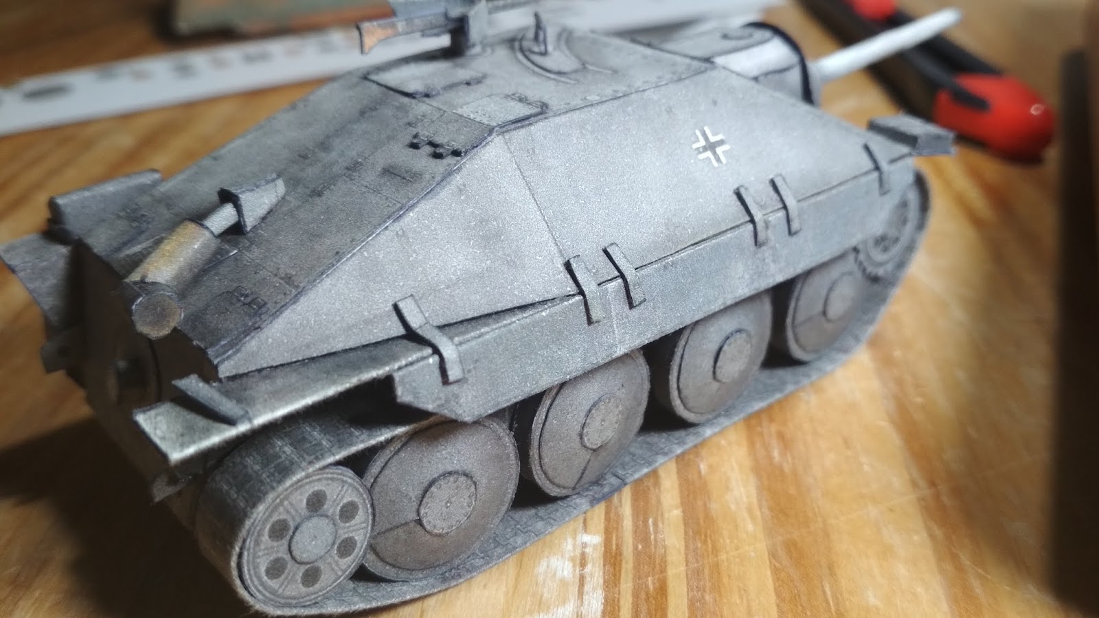 Felizia's paper machines: Jagdpanzer 38t Hetzer (World of Paper Tanks)
