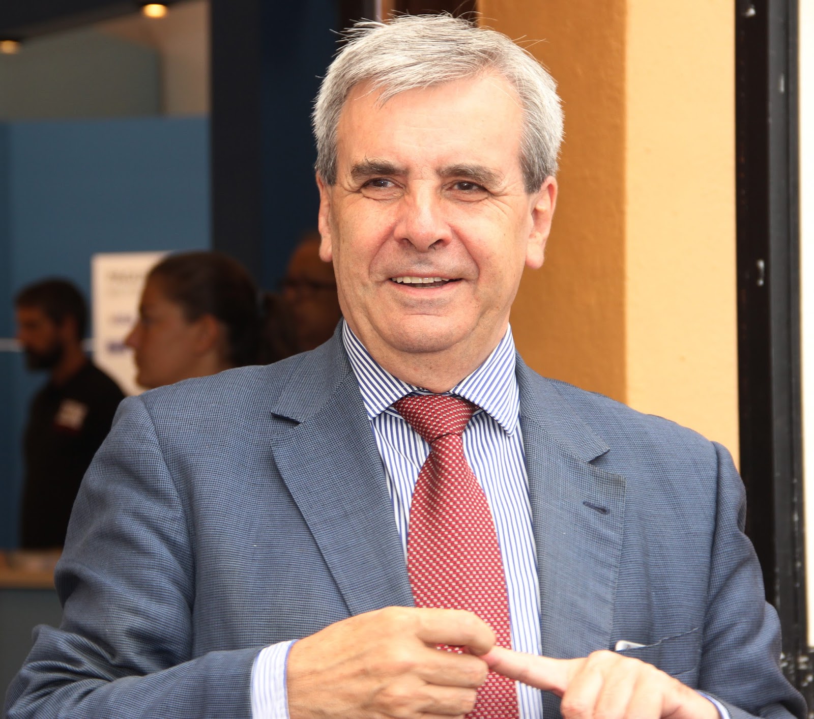 Torrelavega, cruce de caminos: Santander: El Gobierno de Cantabria ... Torrelavega, cruce de caminos: Santander: El Gobierno de Cantabria ...