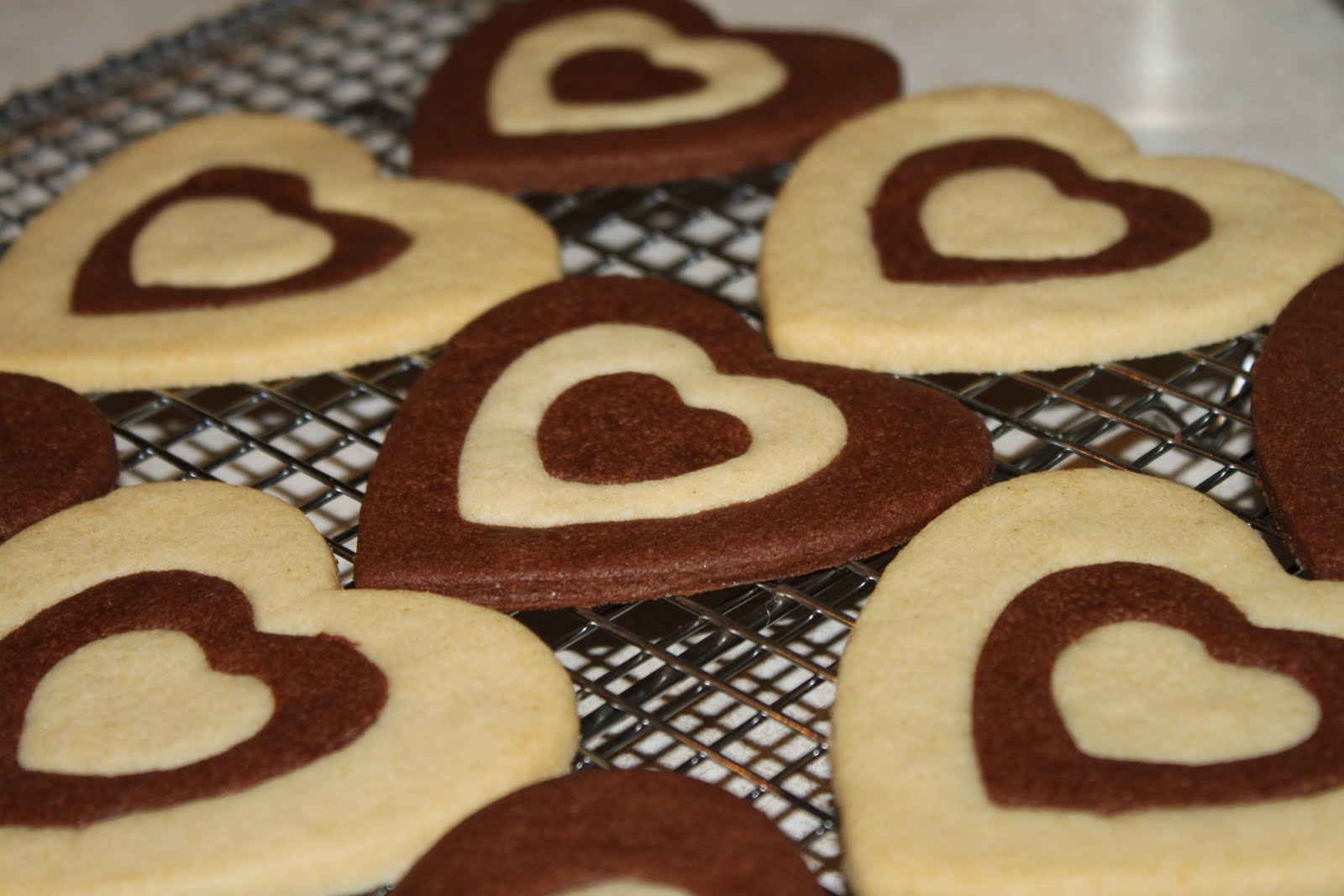 My View From The Avenue: Chocolate-Vanilla Heart Cookies