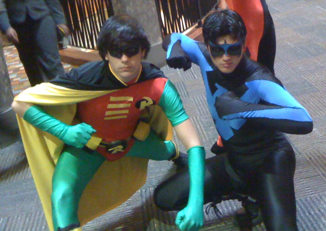 Comic Con Robin and Friends – Captured Heroes