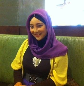 Biodata Siti Fazurina