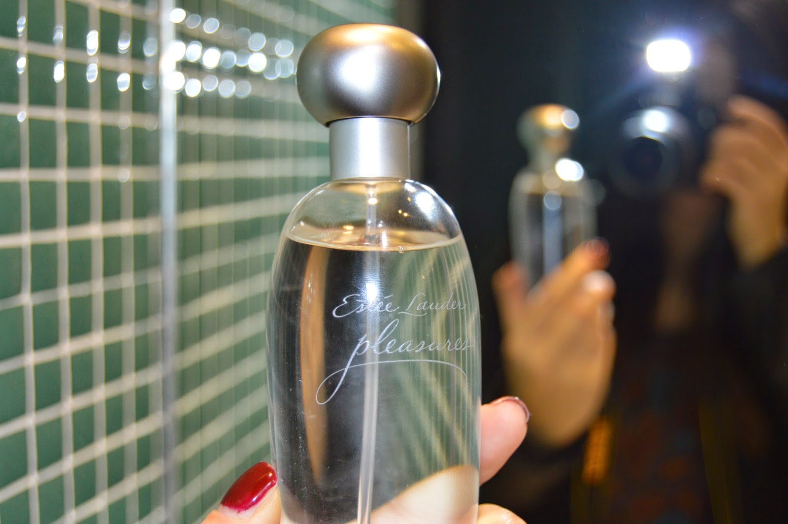 1000 MANERAS DE VESTIR: Perfume´s club