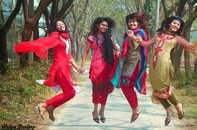 Sexy Girls Bangladeshi Nice Girls Group Hd Images