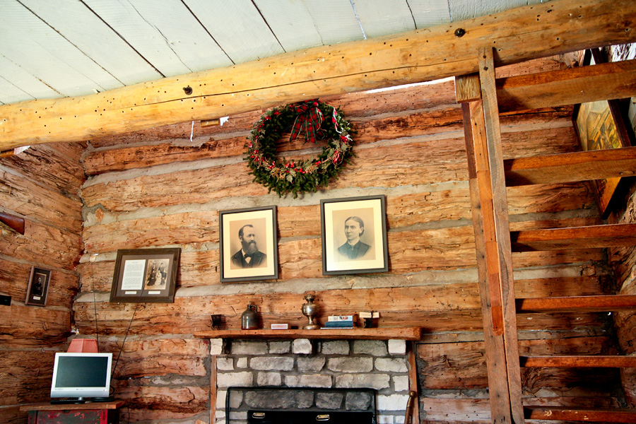 Salado, Texas - The Cabin | live | fully + simply