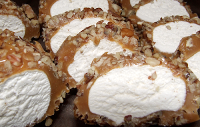 BS Recipes: Pecan Caramel Rolls (Logs)