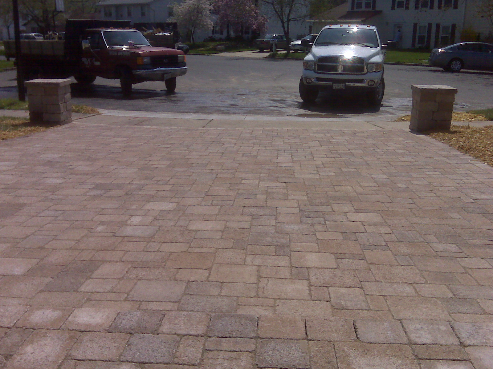 Custom Stoneworks & Design Inc.: Columns and Tumbled Appian Paver ...